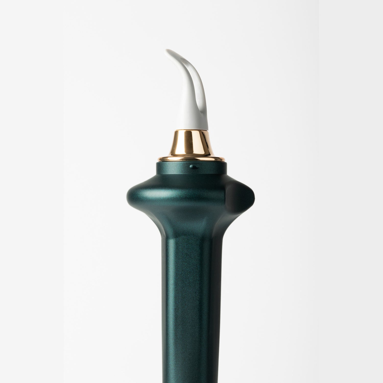 Guide Wand | Precision Tip Eyeliner Applicator – Guide Beauty